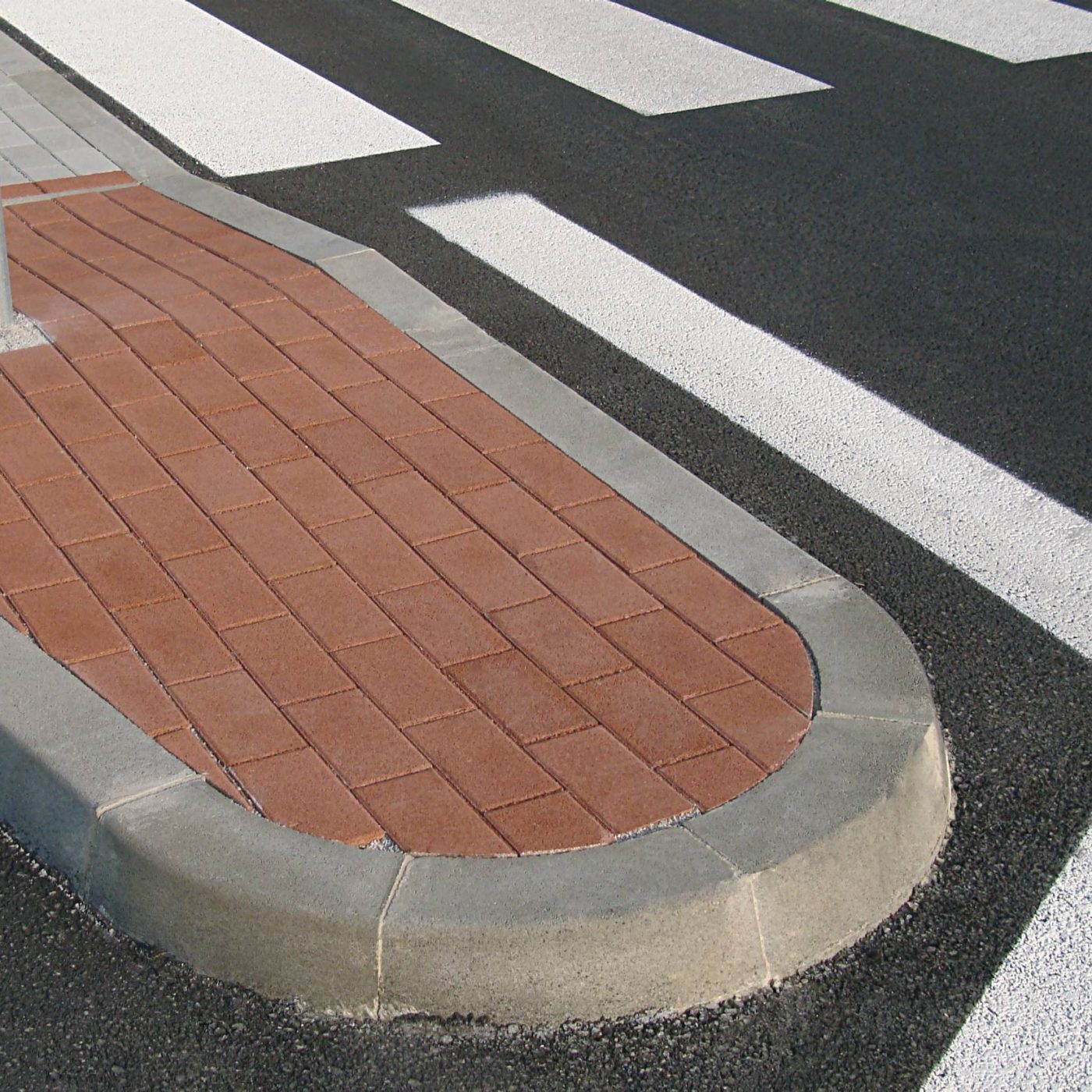 Záhradné riešenia - múriky, ploty Semmelrock | Wienerberger