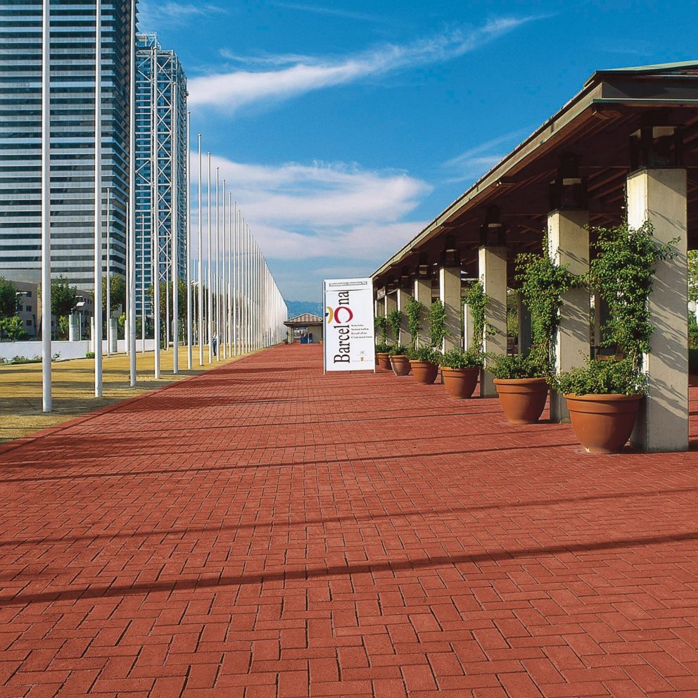 Penter Rot - tehlová prírodná záhradná dlažba, červená farba